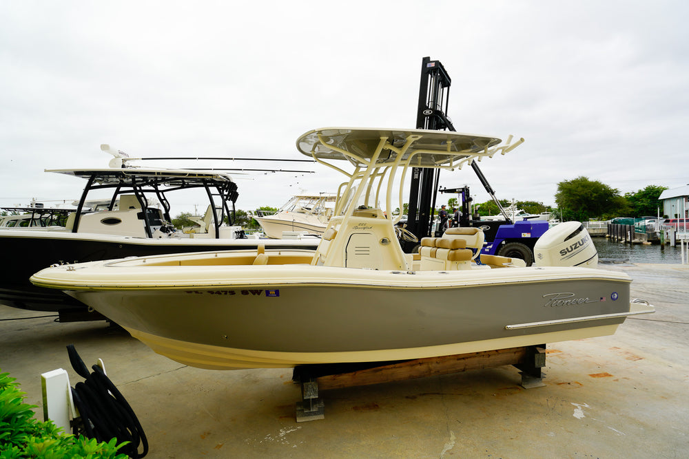 Maritime Marketing Services | Blue Top Legend