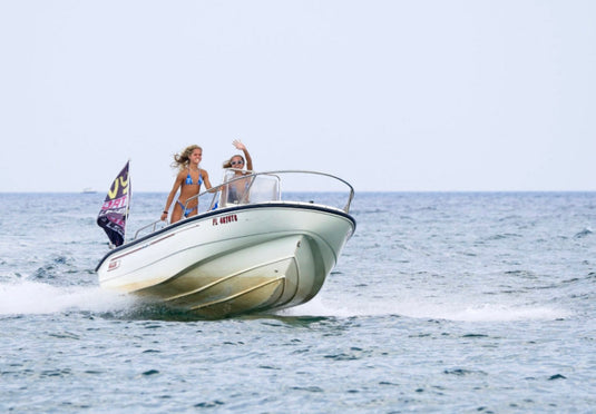 Blue Top Legend | Premium Yacht Brokerage & Maritime Marketing