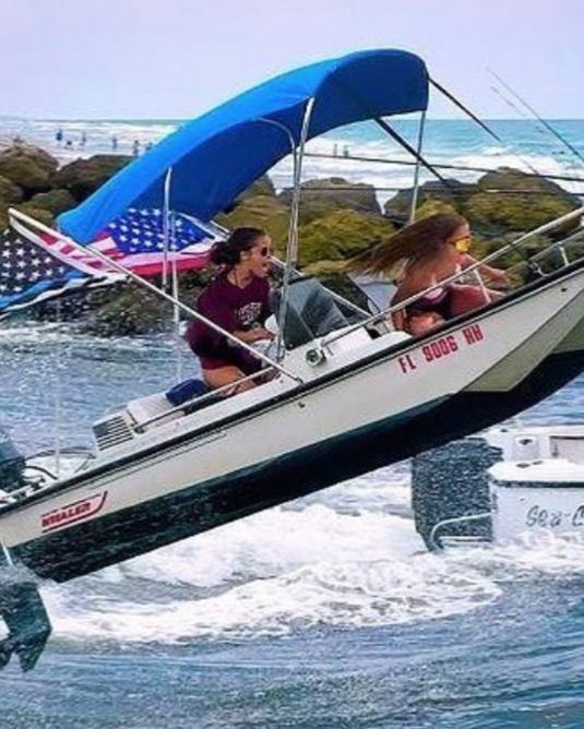 Our Story | Blue Top Legend - Passion for Boating and Yachting